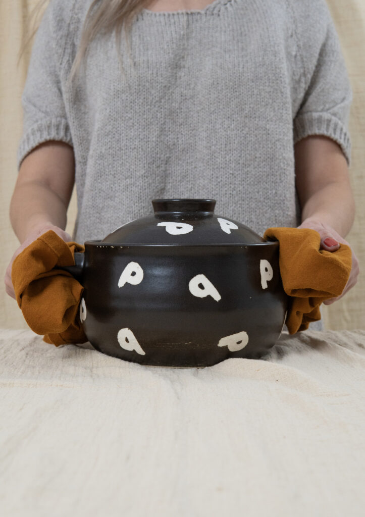 Pepper Large Claypot | Poppy & Pepper